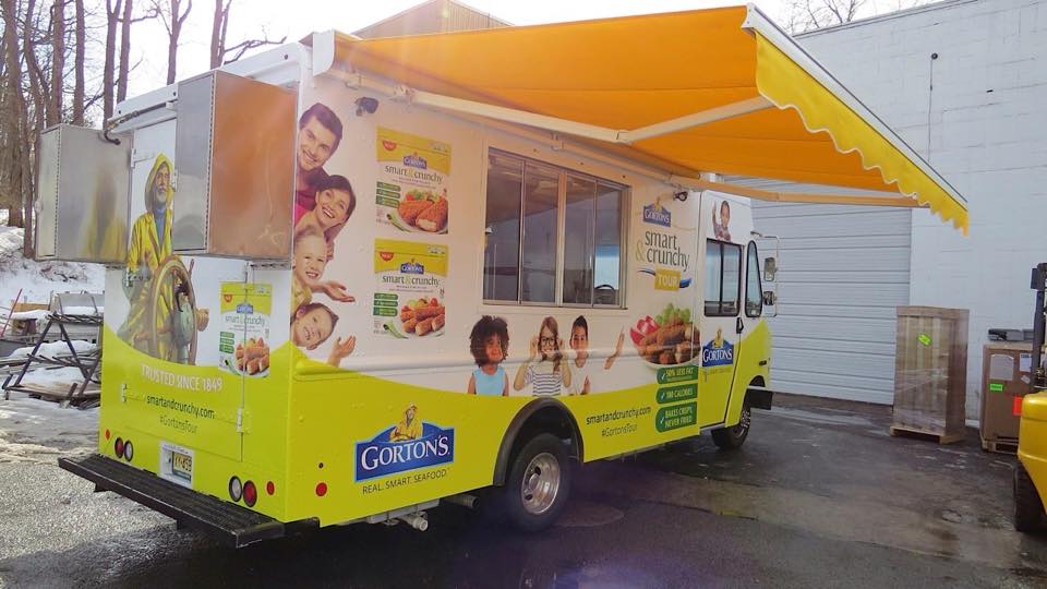Retractable Awnings on Food Trucks - Weathercraft Retractable Awnings
